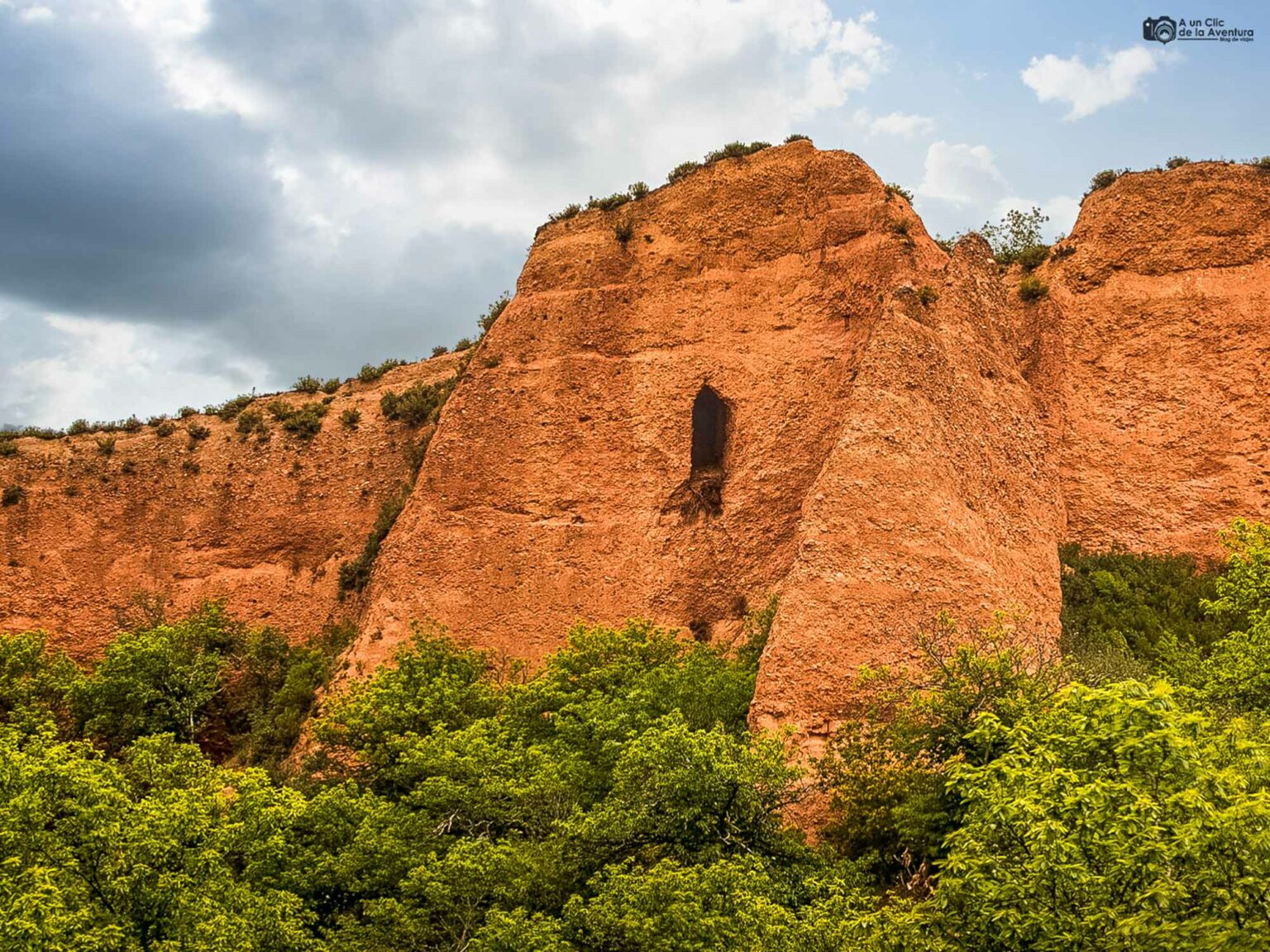 LAS MÉDULAS, ruta por la mayor mina de oro de los romanos